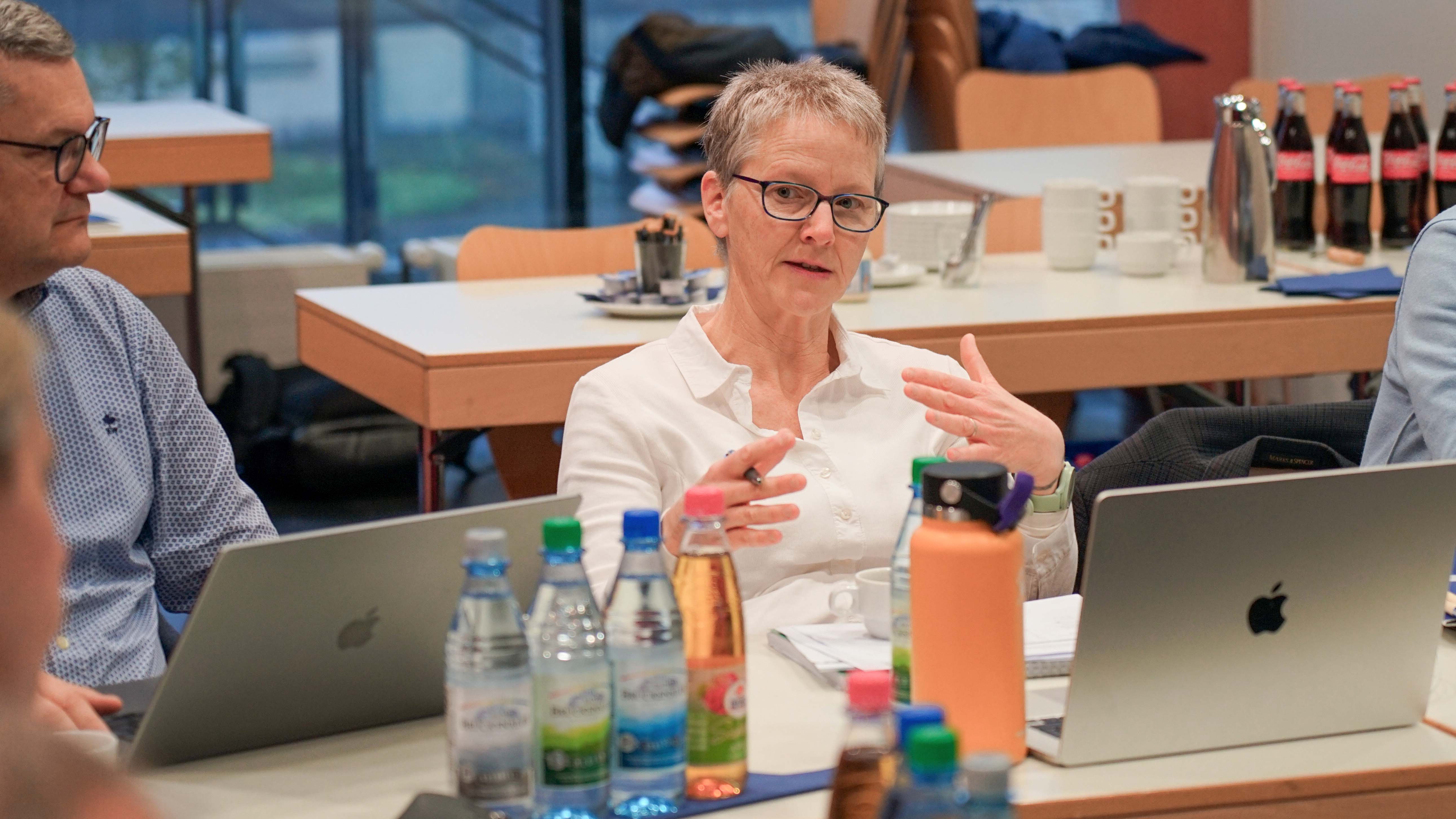 Europäische Mikrobiologie zu Gast in Würzburg | HELMHOLTZ HIRI