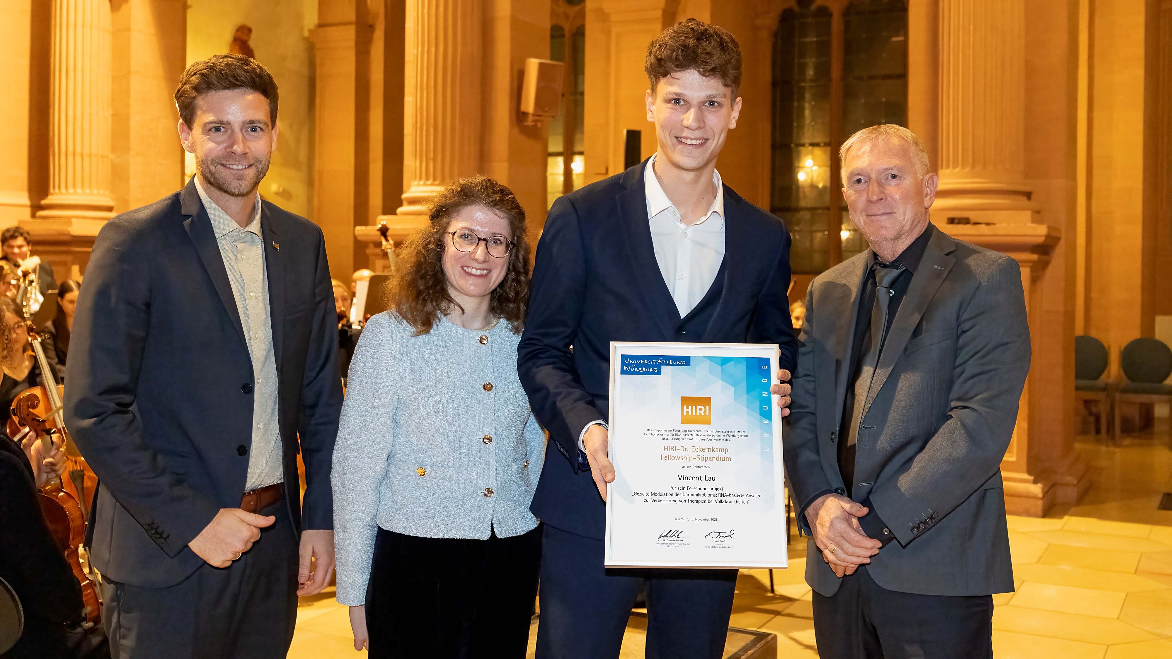 Influencing bacterial metabolism with programmable antibiotics ...